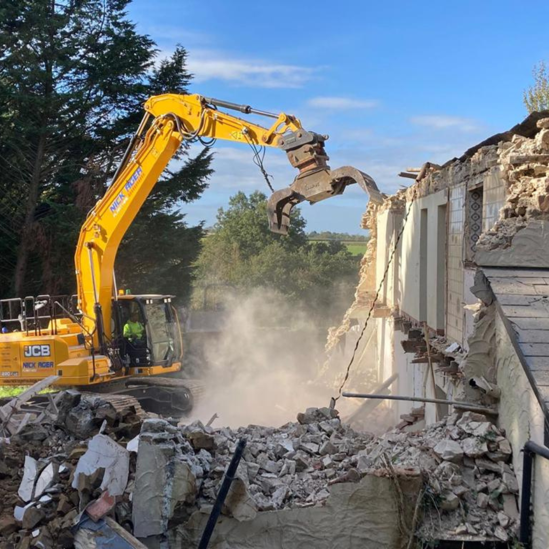 Demolition – Haulage, Aggregate and Landscaping supplies