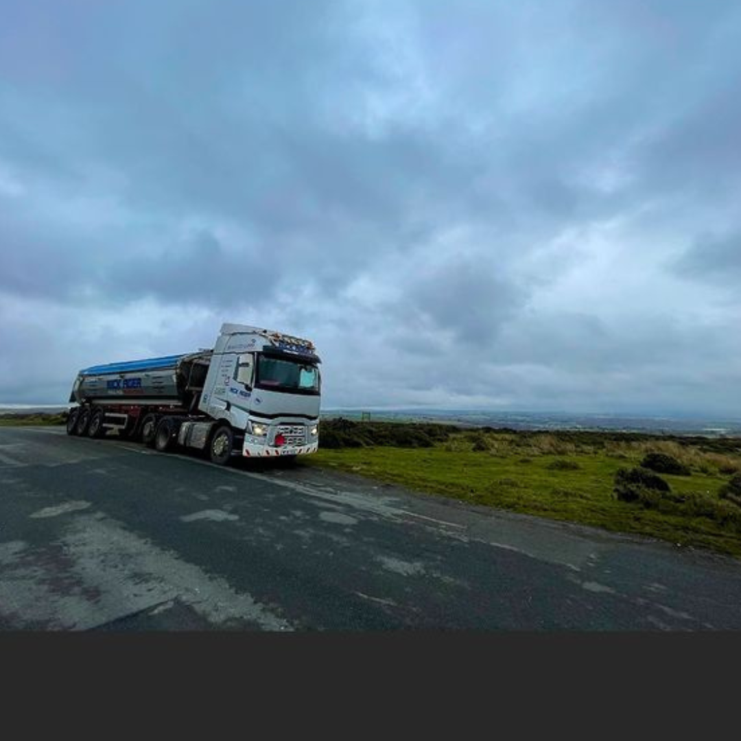 LORRIES IN ACTION – Nick Ager Haulage Ltd