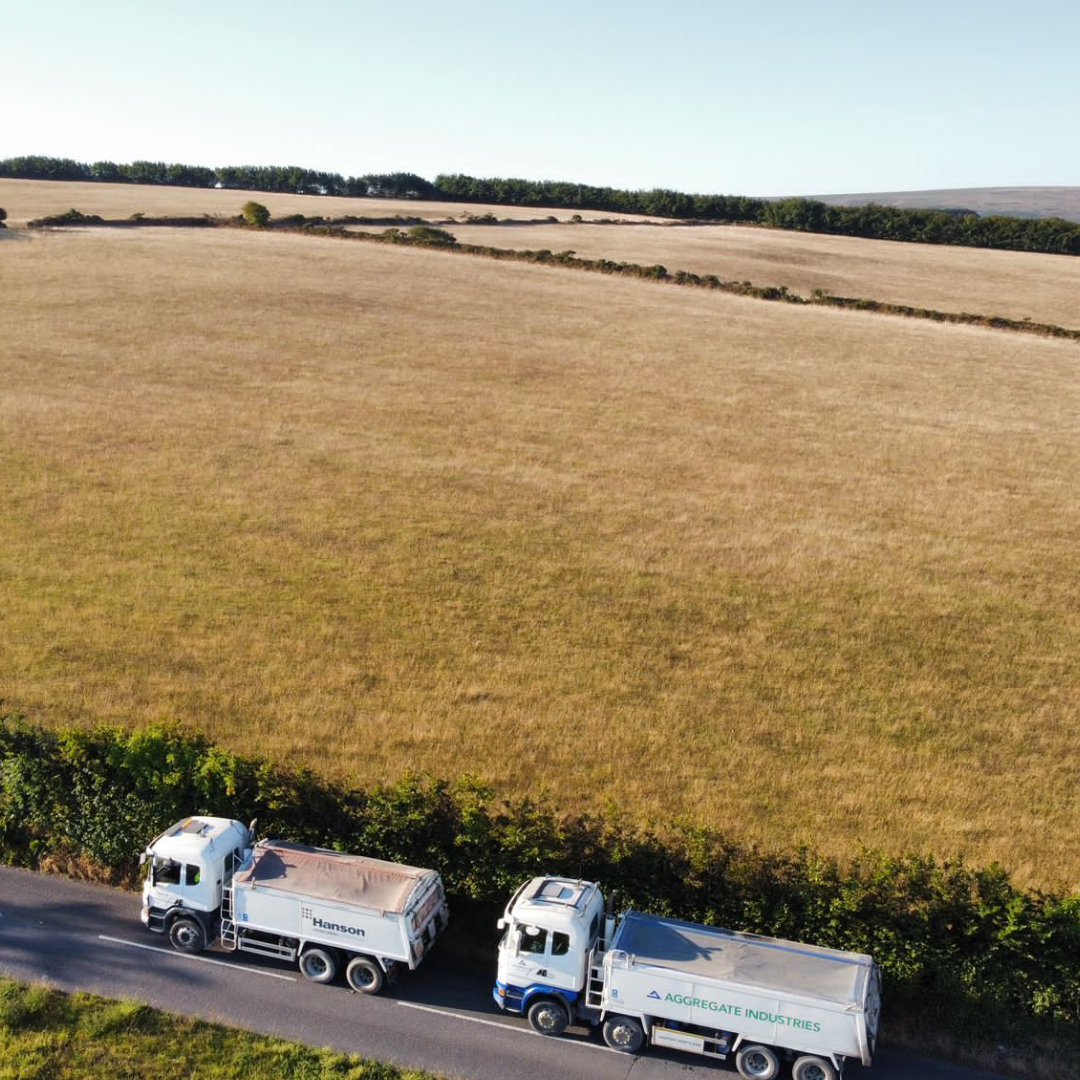 LORRIES IN ACTION – Nick Ager Haulage Ltd