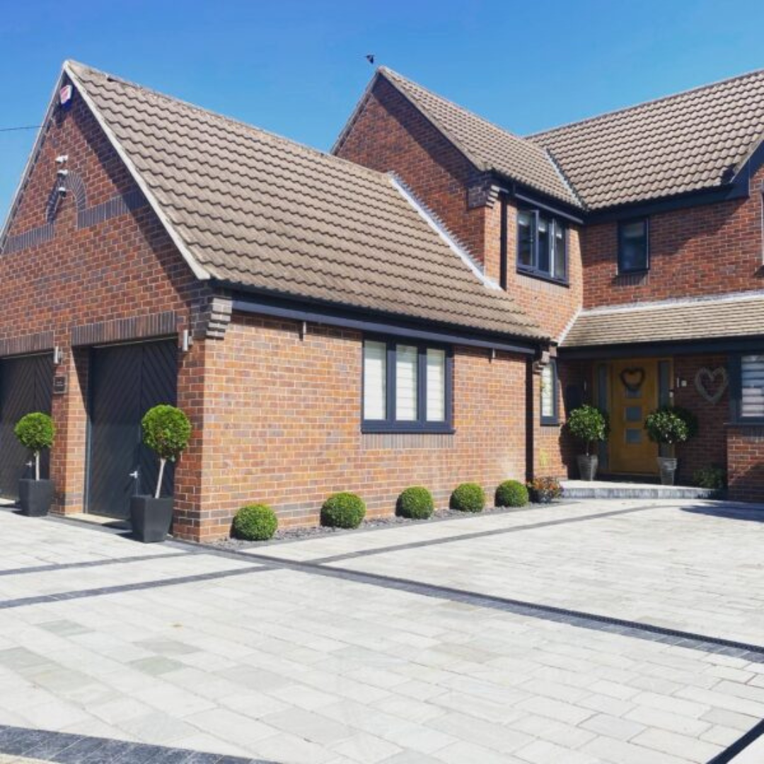 Paving, Cobbles & Driveway Setts – Nick Ager Haulage Ltd