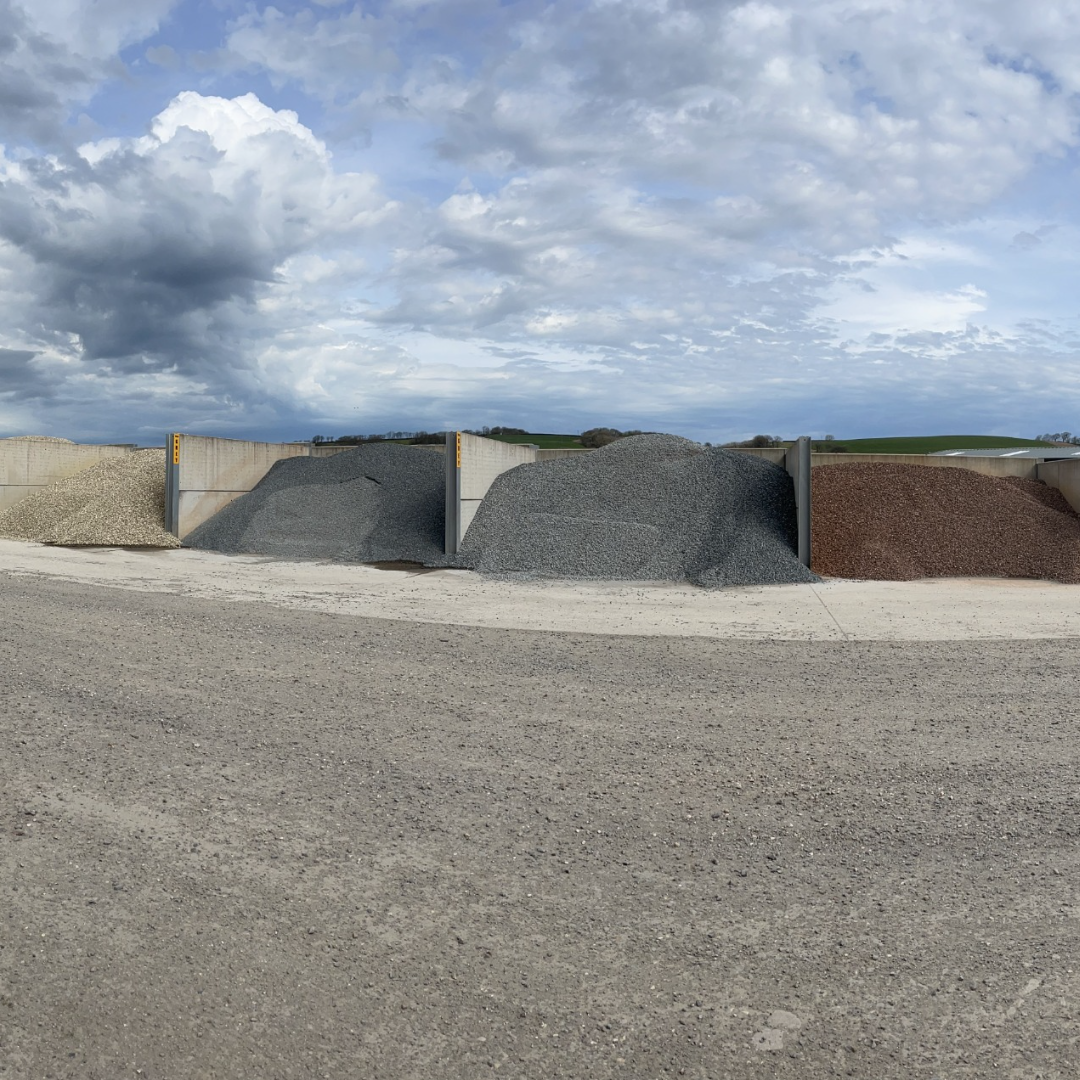 YARD IN ACTION – Haulage, Aggregate and Landscaping supplies