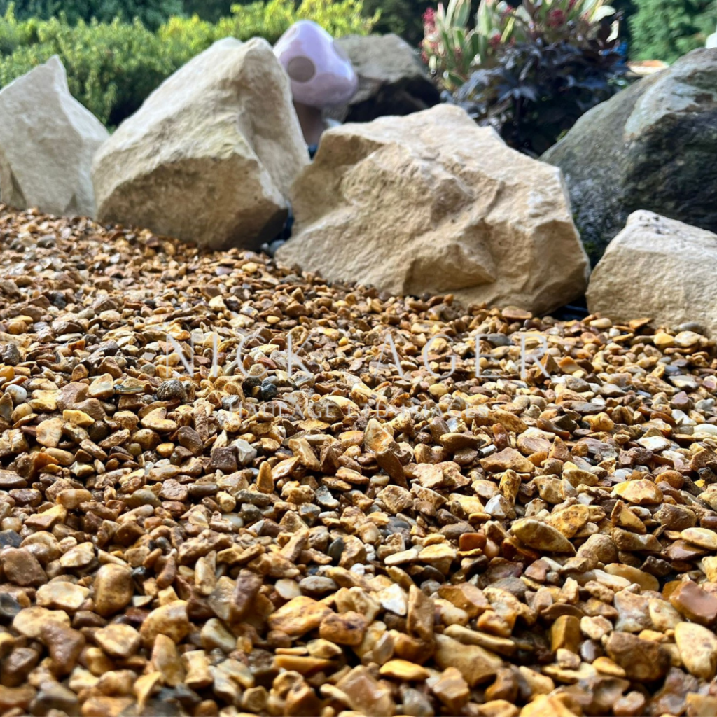 Yellow Flint 10mm Bulk Bag – Haulage, Aggregate and Landscaping supplies