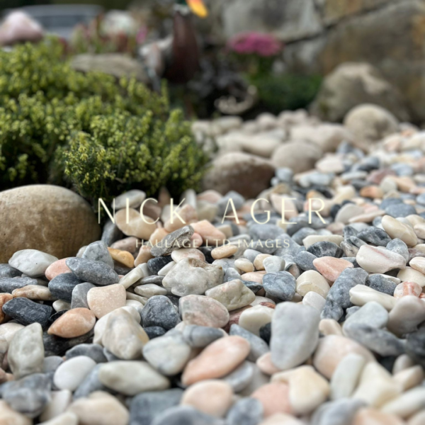 Flamingo Pebbles 20-50mm Pallet – 45 x 20kg – Nick Ager Haulage Ltd